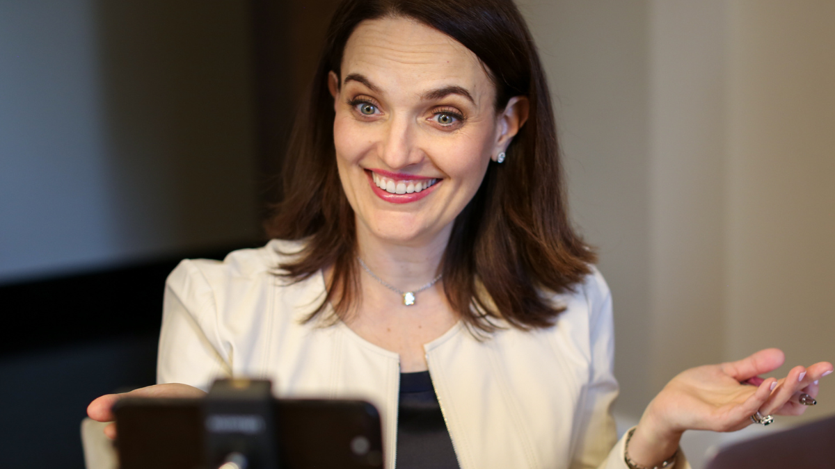 Episode 139: What Happened at the Sales Mastermind Virtual Retreat